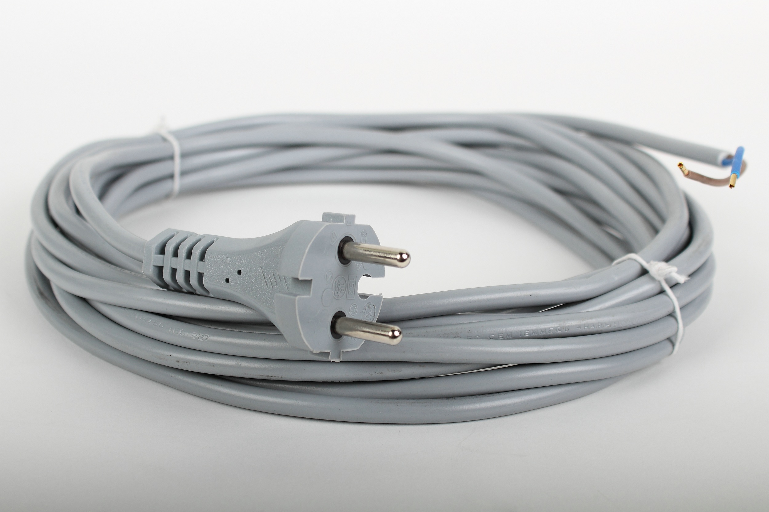 Kabel/snoer 10m met aangegoten stekker 2*1.5 mm